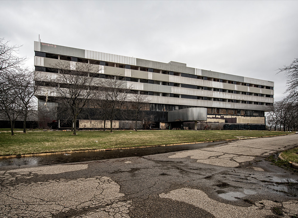 Exploring the Wreckage of Detroit's Abandoned United Community Hospital ...