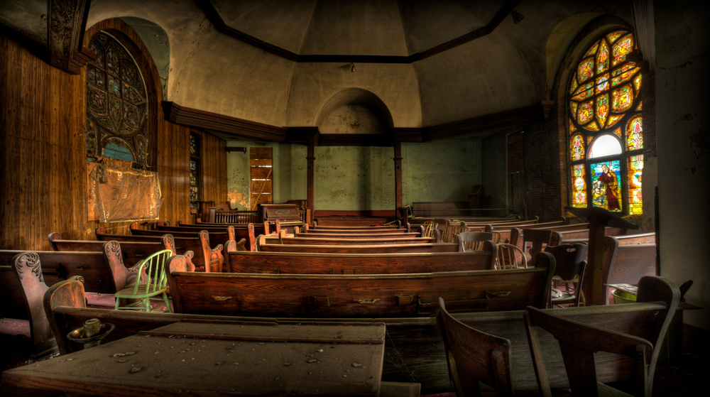 The Abandoned Advent Hill Church: Losing the Light