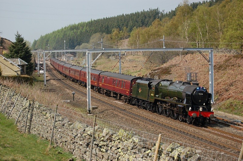 JL - 21.4.11 LMS Royal Scot 46115 1Z24 Glasgow - Preston, Shap Summit