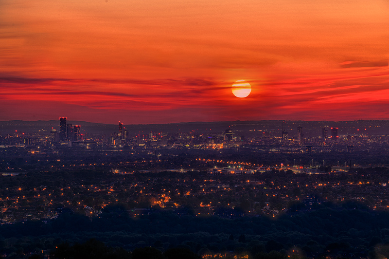 M198 - Manchester sunset Werneth Low