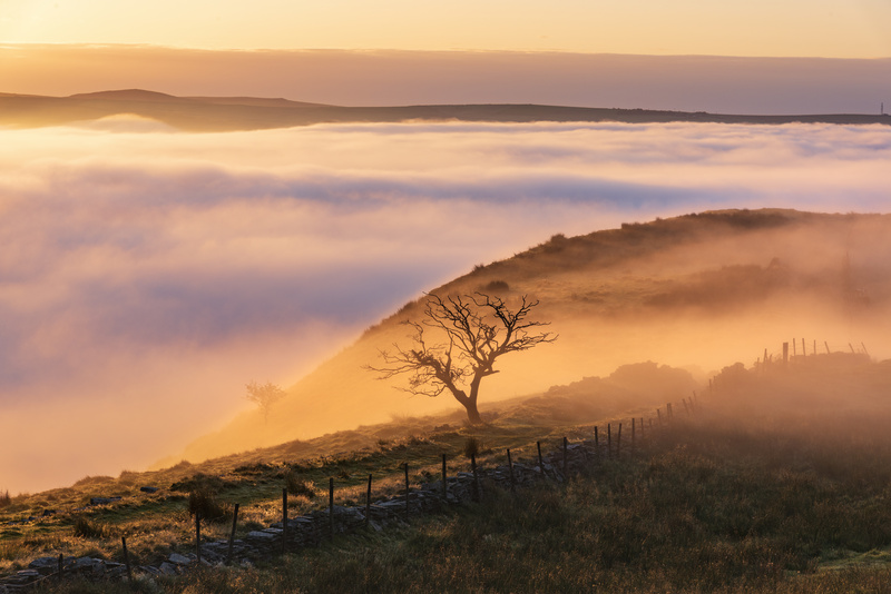 Sunrise from Cracken Edge